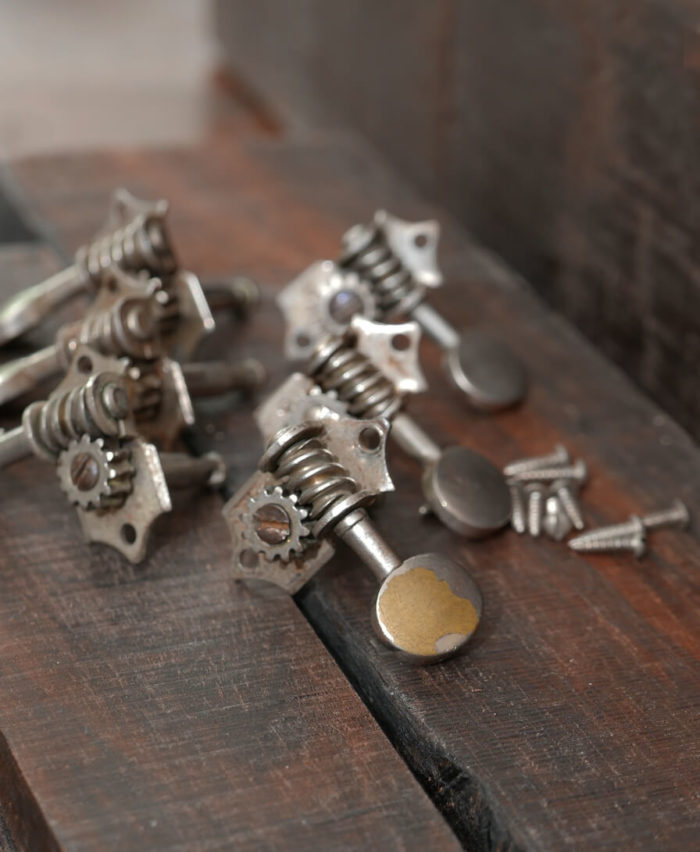 1930s Pre-1938 G-93 Grover tuners Martin Dreadnought - Vintage American ...